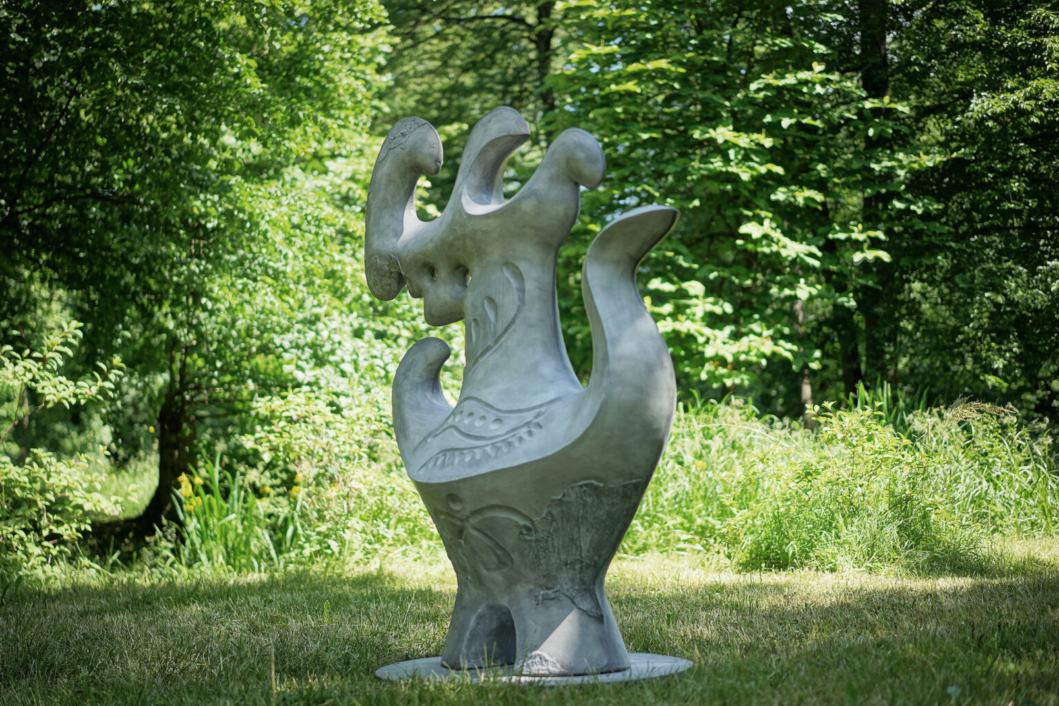 Grey Amphora | Contemporary sculpture by Pavlína Kvita for Sale at ...